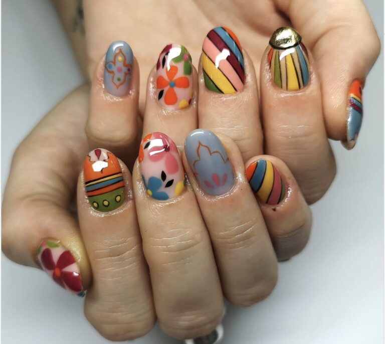 10 Groovy 70s Nail Trends for a Funky Look - Modern Meets Boho