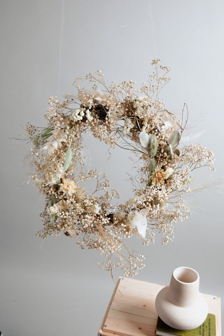 11 Minimalist Fall Decor Ideas for a Chic Home - Modern Meets Boho