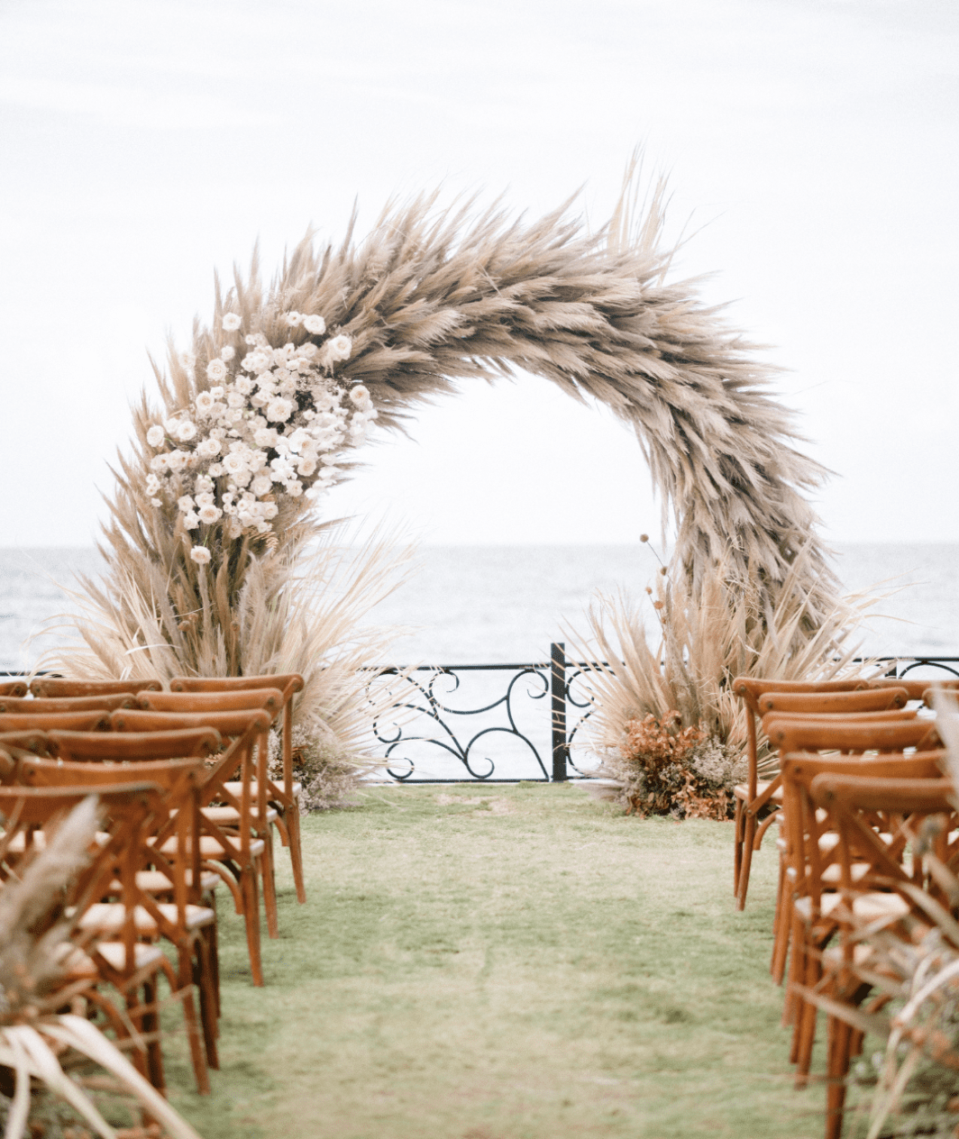 20 Boho Wedding Ceremony Ideas to Create an Unforgettable Day - Modern ...